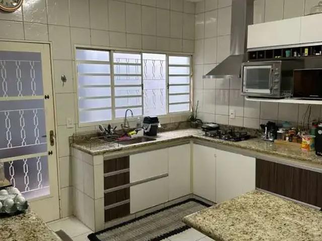 Casa / Sobrado para Venda em Ribeirão Preto/SP Vila Tibério 3 Quartos