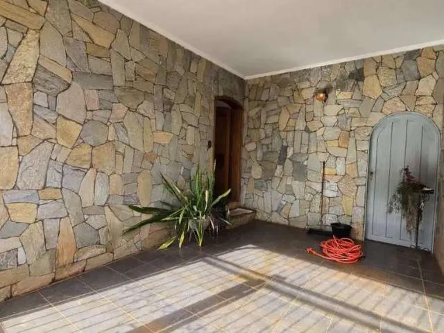 Casa / Sobrado para Venda em Ribeirão Preto/SP Vila Tibério 3 Quartos