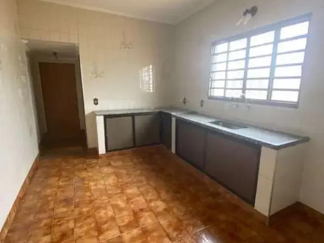 Casa / Sobrado para Venda em Ribeirão Preto/SP Vila Tibério 3 Quartos