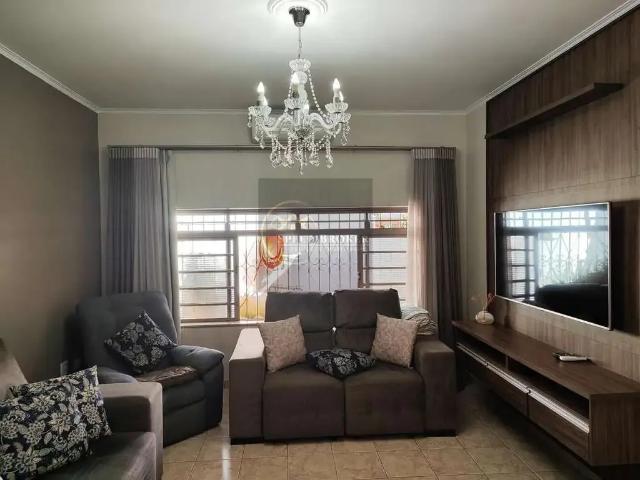 Casa / Sobrado para Venda em Ribeirão Preto/SP Vila Tibério 3 Quartos