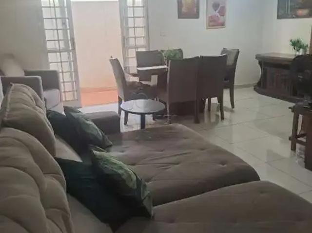 Casa / Sobrado para Venda em Ribeirão Preto/SP Vila Tibério 3 Quartos