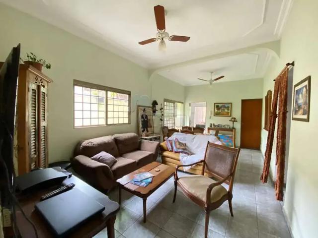 Casa / Sobrado para Venda em Ribeirão Preto/SP Vila Virgínia 3 Quartos