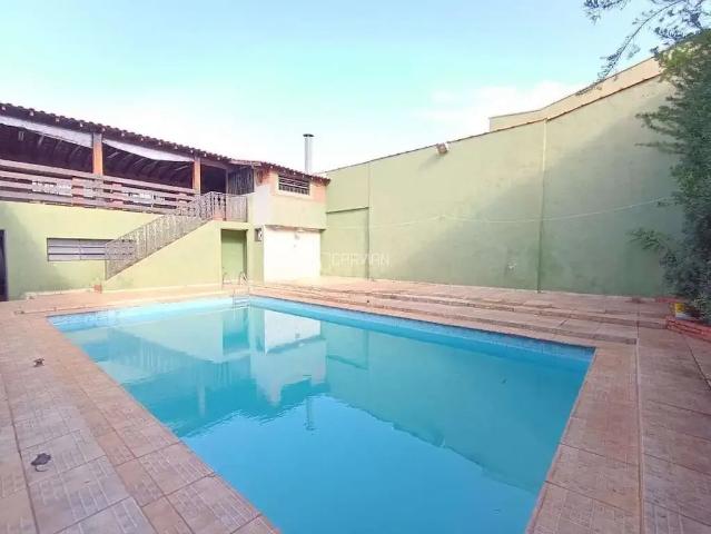 Casa / Sobrado para Venda em Ribeirão Preto/SP Vila Virgínia 4 Quartos