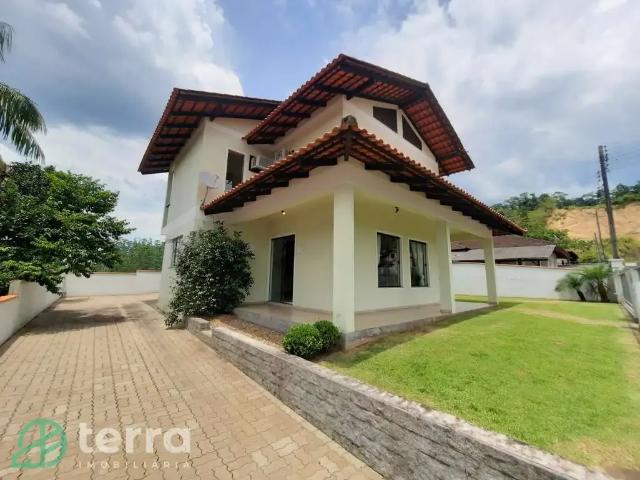 Casa / Sobrado para Venda em Rodeio/SC Centro 3 Quartos