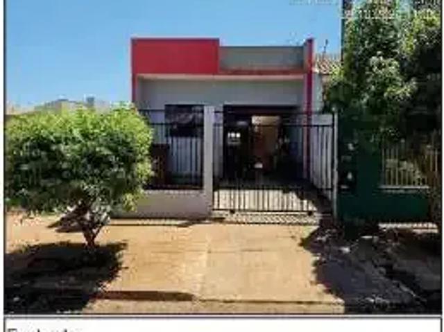 Casa / Sobrado para Venda em Rolândia/PR Conjunto Habitacional Santiago