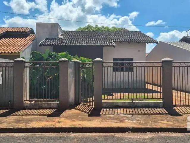 Casa / Sobrado para Venda em Rolândia/PR Conjunto Habitacional Santiago 3 Quartos