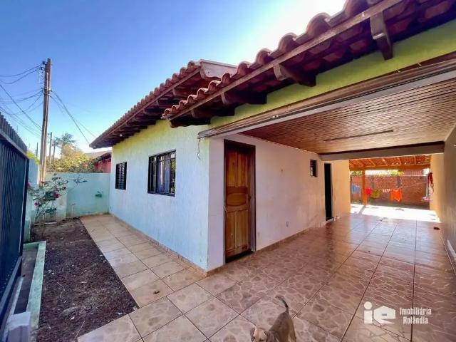 Casa / Sobrado para Venda em Rolândia/PR Jardim do Lago 3 Quartos