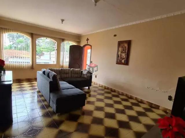 Casa / Sobrado para Venda em São Caetano do Sul/SP Cerâmica 4 Quartos