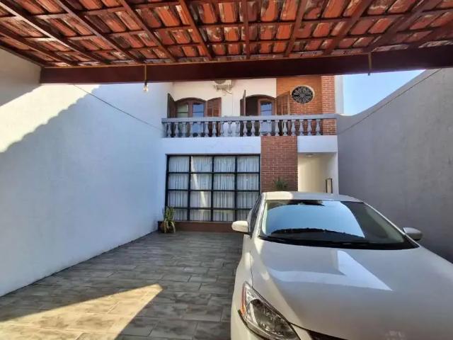 Casa / Sobrado para Venda em São Caetano do Sul/SP Cerâmica 4 Quartos
