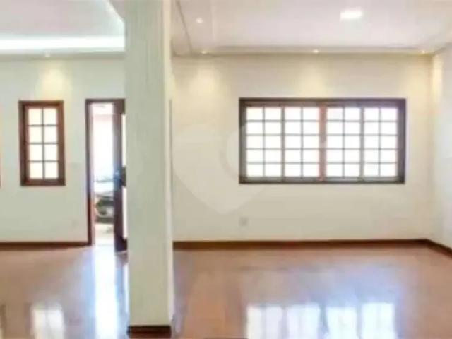 Casa / Sobrado para Venda em São Caetano do Sul/SP Cerâmica 4 Quartos