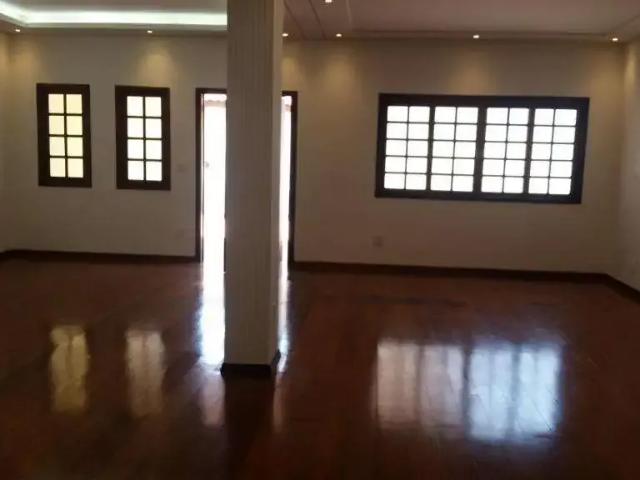 Casa / Sobrado para Venda em São Caetano do Sul/SP Cerâmica 4 Quartos