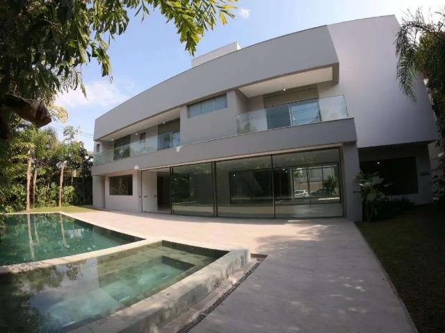 Casa / Sobrado para Venda em São Caetano do Sul/SP Cerâmica 5 Quartos