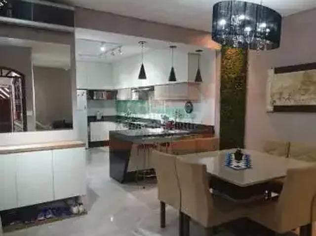 Casa / Sobrado para Venda em São Caetano do Sul/SP Cerâmica 5 Quartos