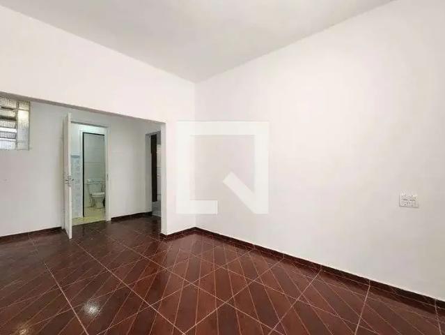Casa / Sobrado para Venda em São Caetano do Sul/SP Cerâmica 2 Quartos
