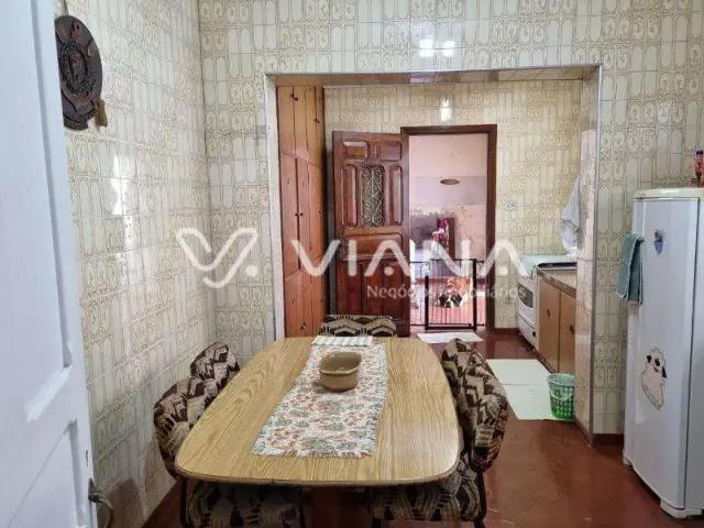 Casa / Sobrado para Venda em São Caetano do Sul/SP Cerâmica 3 Quartos