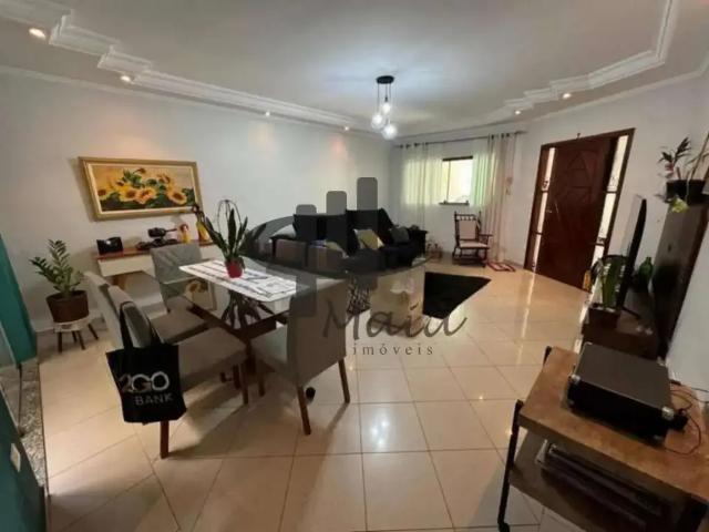 Casa / Sobrado para Venda em São Caetano do Sul/SP Cerâmica 3 Quartos