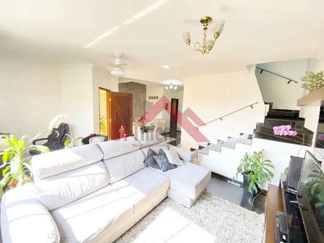 Casa / Sobrado para Venda em São Caetano do Sul/SP Cerâmica 3 Quartos