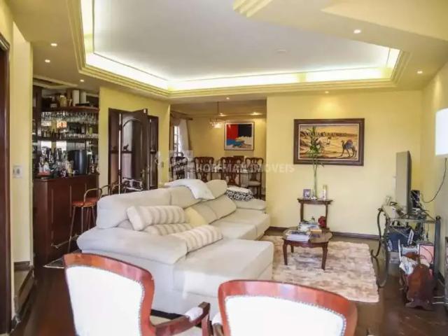 Casa / Sobrado para Venda em São Caetano do Sul/SP Cerâmica 3 Quartos