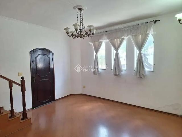 Casa / Sobrado para Venda em São Caetano do Sul/SP Cerâmica 3 Quartos