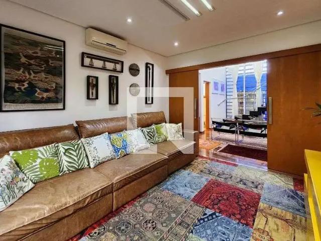 Casa / Sobrado para Venda em São Caetano do Sul/SP Cerâmica 3 Quartos