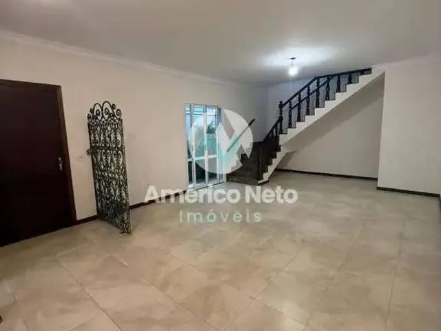 Casa / Sobrado para Venda em São Caetano do Sul/SP Cerâmica 3 Quartos