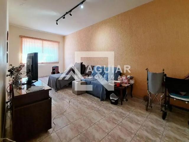 Casa / Sobrado para Venda em São Caetano do Sul/SP Cerâmica 3 Quartos
