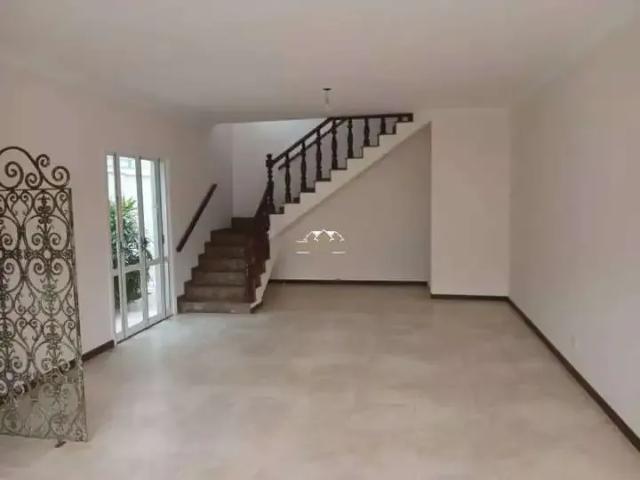 Casa / Sobrado para Venda em São Caetano do Sul/SP Cerâmica 3 Quartos