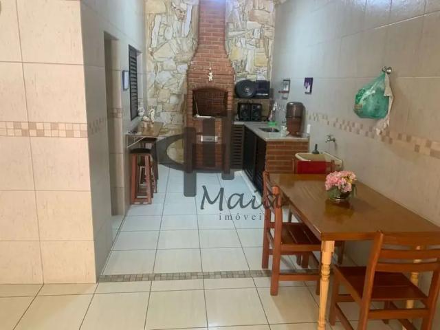 Casa / Sobrado para Venda em São Caetano do Sul/SP Cerâmica 3 Quartos