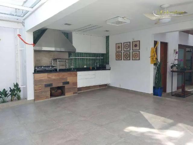 Casa / Sobrado para Venda em São Caetano do Sul/SP Cerâmica 3 Quartos