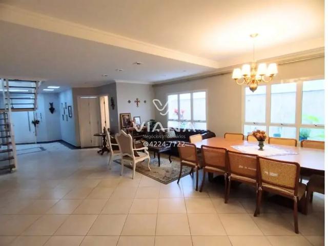 Casa / Sobrado para Venda em São Caetano do Sul/SP Cerâmica 3 Quartos