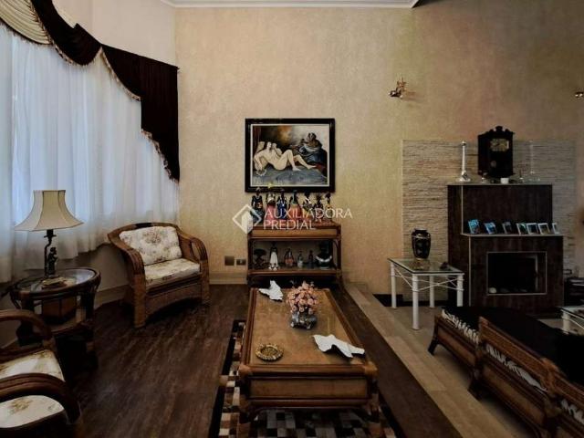 Casa / Sobrado para Venda em São Caetano do Sul/SP Santa Maria 5 Quartos