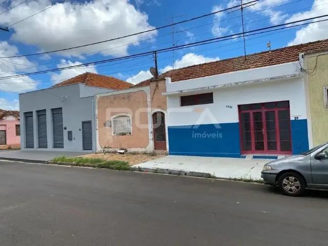 Casa / Sobrado para Venda em São Carlos/SP Centro 2 Quartos