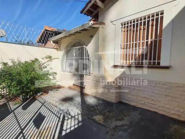 Casa / Sobrado para Venda em São Carlos/SP Centro 2 Quartos