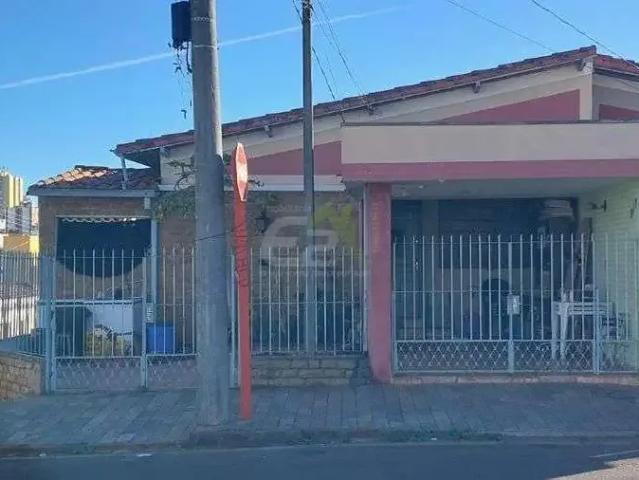 Casa / Sobrado para Venda em São Carlos/SP Centro 2 Quartos