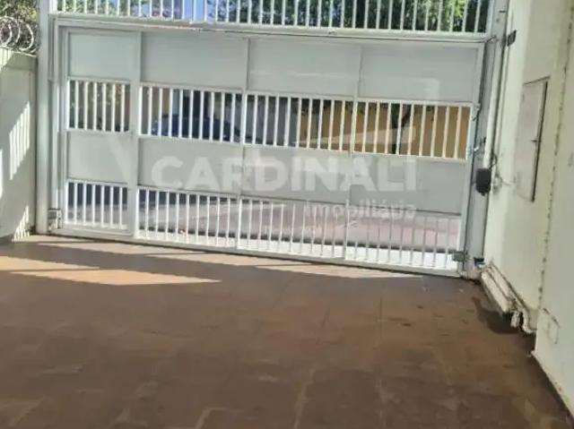 Casa / Sobrado para Venda em São Carlos/SP Centro 3 Quartos