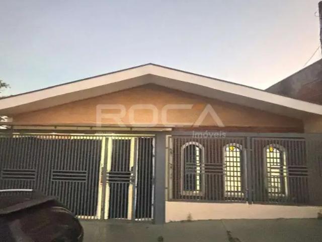 Casa / Sobrado para Venda em São Carlos/SP Centro 3 Quartos