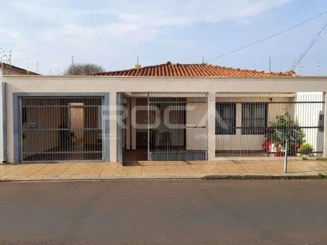 Casa / Sobrado para Venda em São Carlos/SP Centro 3 Quartos