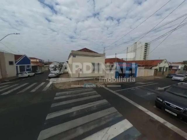 Casa / Sobrado para Venda em São Carlos/SP Centro 3 Quartos