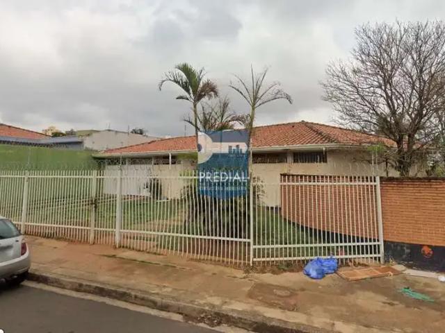 Casa / Sobrado para Venda em São Carlos/SP Centro 4 Quartos