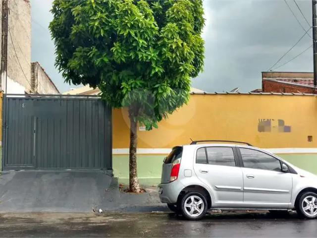 Casa / Sobrado para Venda em São Carlos/SP Cidade Aracy 2 Quartos