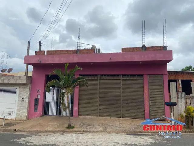 Casa / Sobrado para Venda em São Carlos/SP Cidade Aracy 3 Quartos