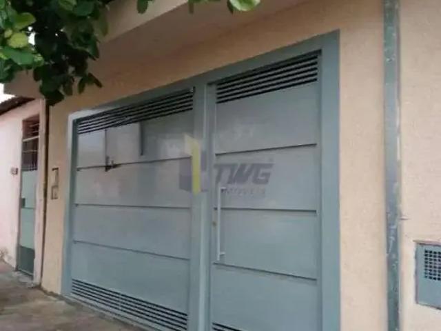 Casa / Sobrado para Venda em São Carlos/SP Cidade Aracy 3 Quartos
