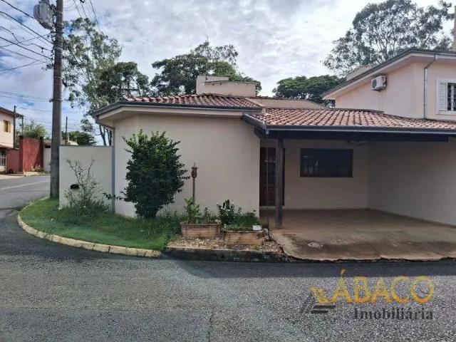 Casa / Sobrado para Venda em São Carlos/SP Cidade Jardim 3 Quartos