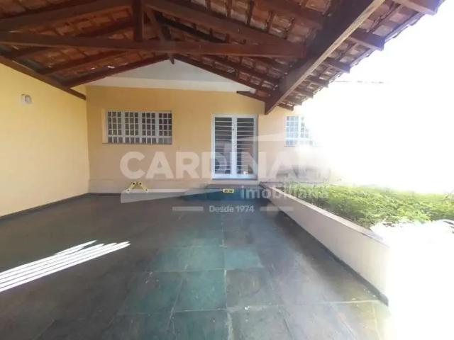 Casa / Sobrado para Venda em São Carlos/SP Cidade Jardim 3 Quartos