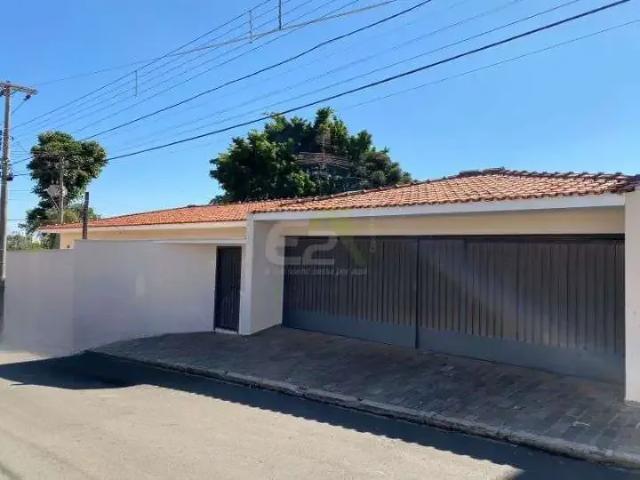 Casa / Sobrado para Venda em São Carlos/SP Cidade Jardim 3 Quartos