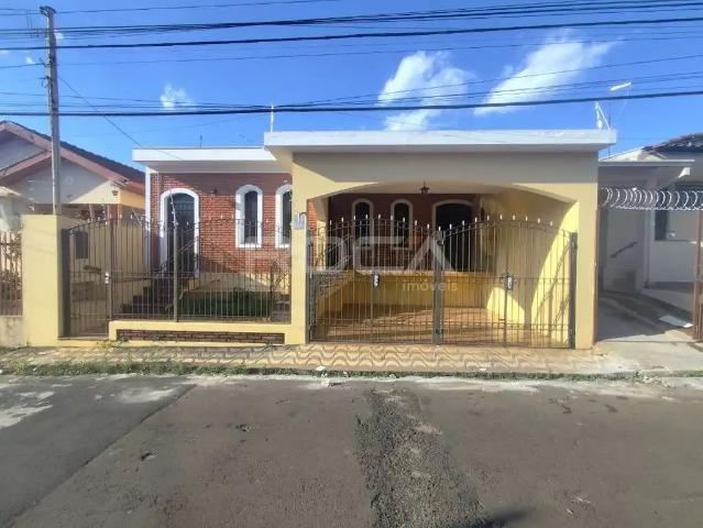 Casa / Sobrado para Venda em São Carlos/SP Cidade Jardim 3 Quartos