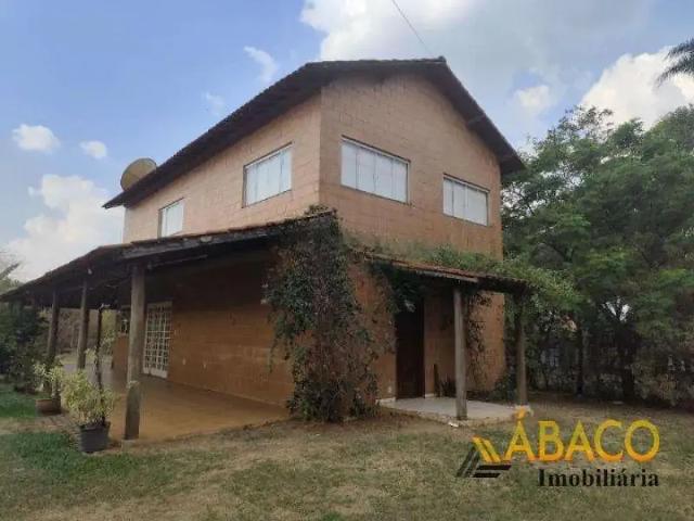 Casa / Sobrado para Venda em São Carlos/SP Água Vermelha 3 Quartos
