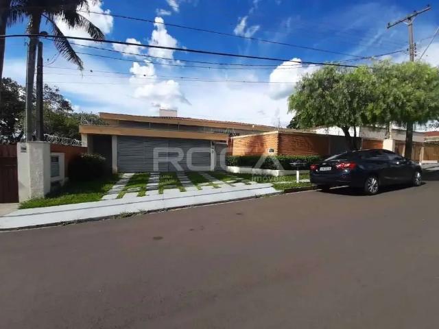 Casa / Sobrado para Venda em São Carlos/SP Jardim Macarengo 5 Quartos