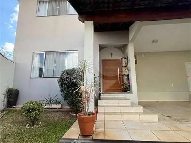 Casa / Sobrado para Venda em São Carlos/SP Jardim Alvorada 3 Quartos