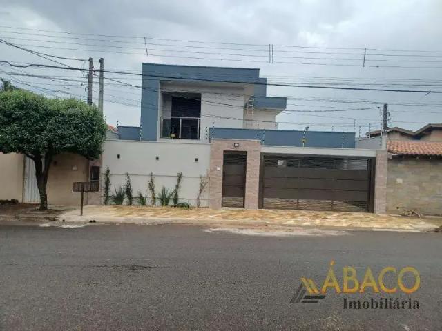 Casa / Sobrado para Venda em São Carlos/SP Jardim Alvorada 4 Quartos